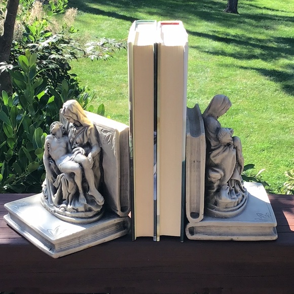 Marwal Ind Inc | Accents | Vtg Pieta Chalkware Marwal Mary Jesus ...